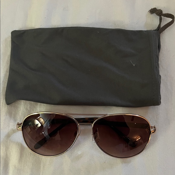 Fossil | Accessories | Fossil Gold And Brown Glasses With Modern Design ...